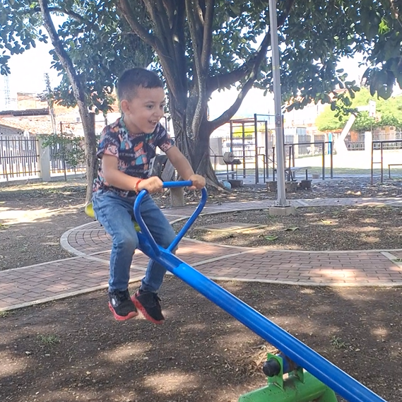 LIMPIEZA Y RESTAURACIÓN PARQUE ÁLAMOS – Emduoccidente